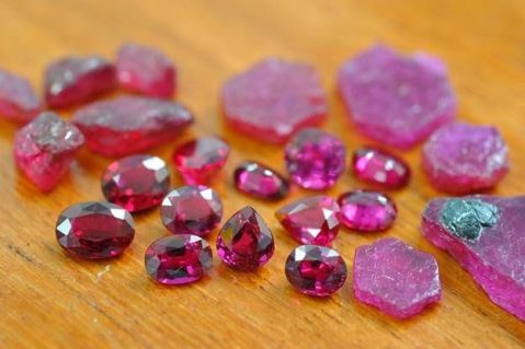 Ruby Rough - Raw and Uncut Rubies are natural gemstones | The Natural ...